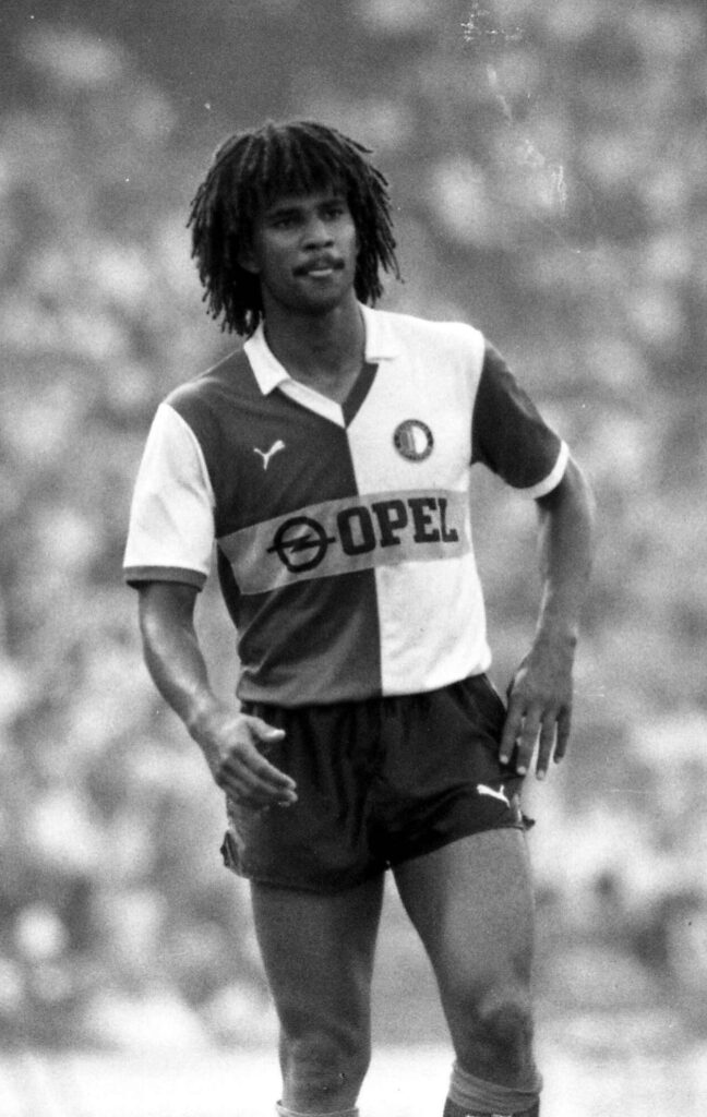 Aquel balón de oro que Ruud Gullit dedicó a Nelson Mandela