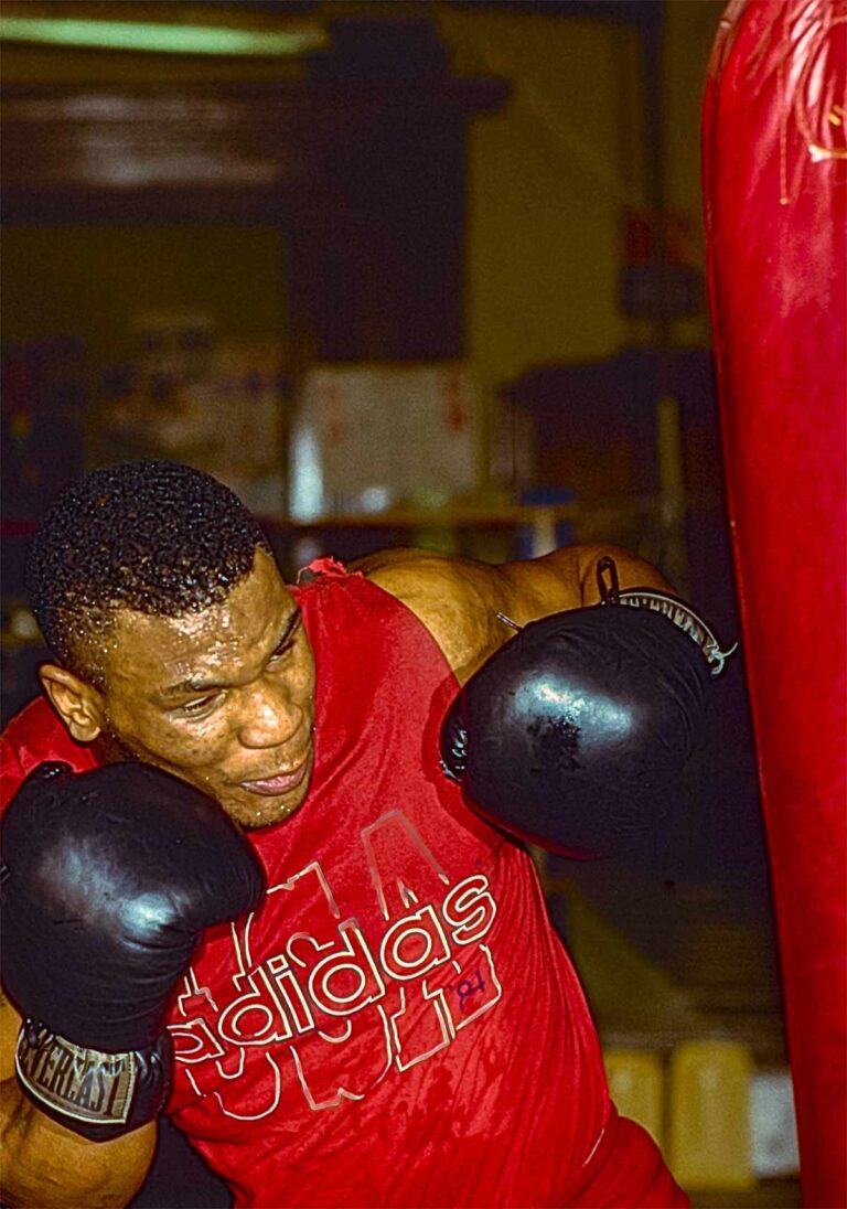 Mike Tyson: los 28 combates que lo llevaron al título, uno a uno (y II)