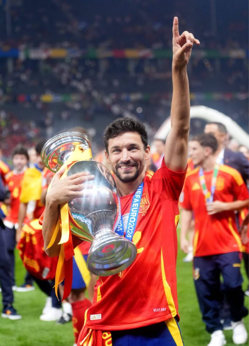 Jesús Navas, el niño que se convirtió en gigante